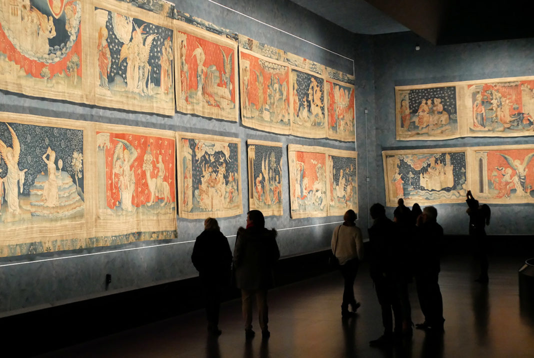 La folle histoire de la tapisserie de l'Apocalypse d'Angers - Culturez-vous